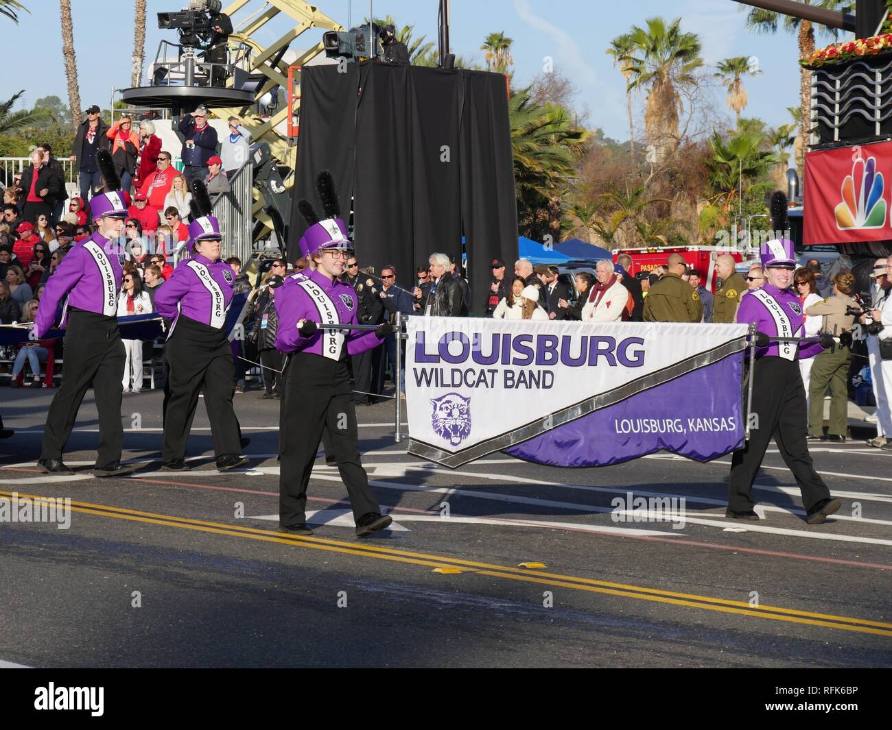 High school marching band banner hi-res stock photography and images ...