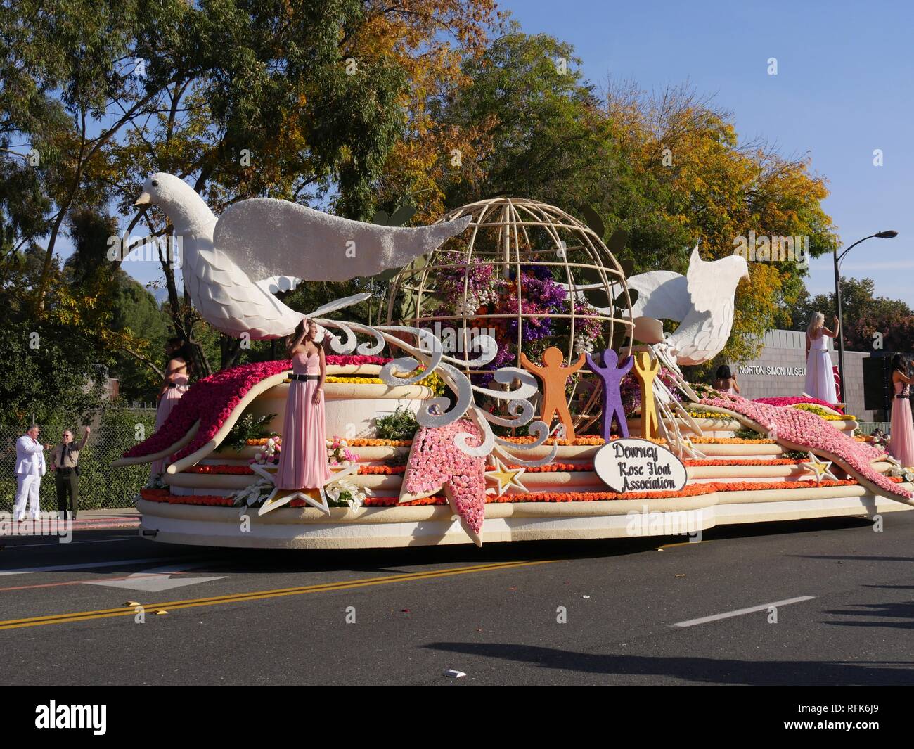 Wide shot of the Downey Rose Float Association entry, winner of the ...