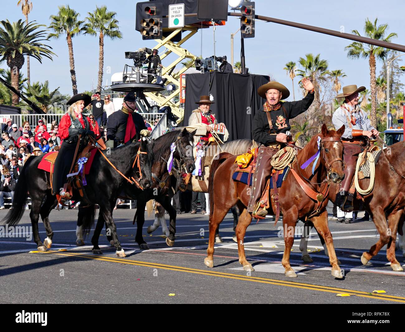 PASADENA, CALIFORNIA—JANUARY 1, 2018:California Highway Patrol Mounted ...