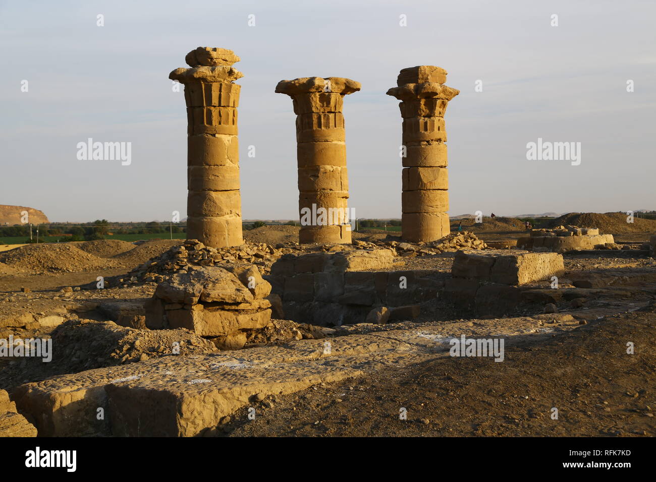 Kerma deffufa sudan kush nubia hi-res stock photography and images - Alamy
