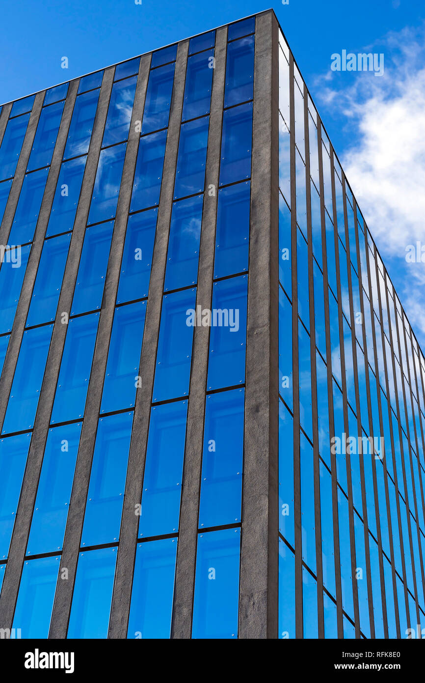 Modren building hi-res stock photography and images - Alamy