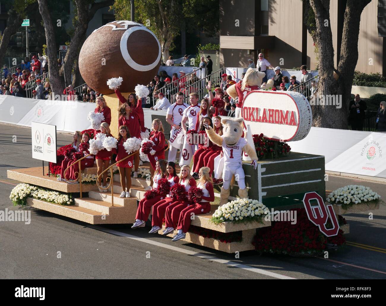 PASADENA, CALIFORNIA—JANUARY 1, 2018: University of Oklahoma Rose Bowl ...