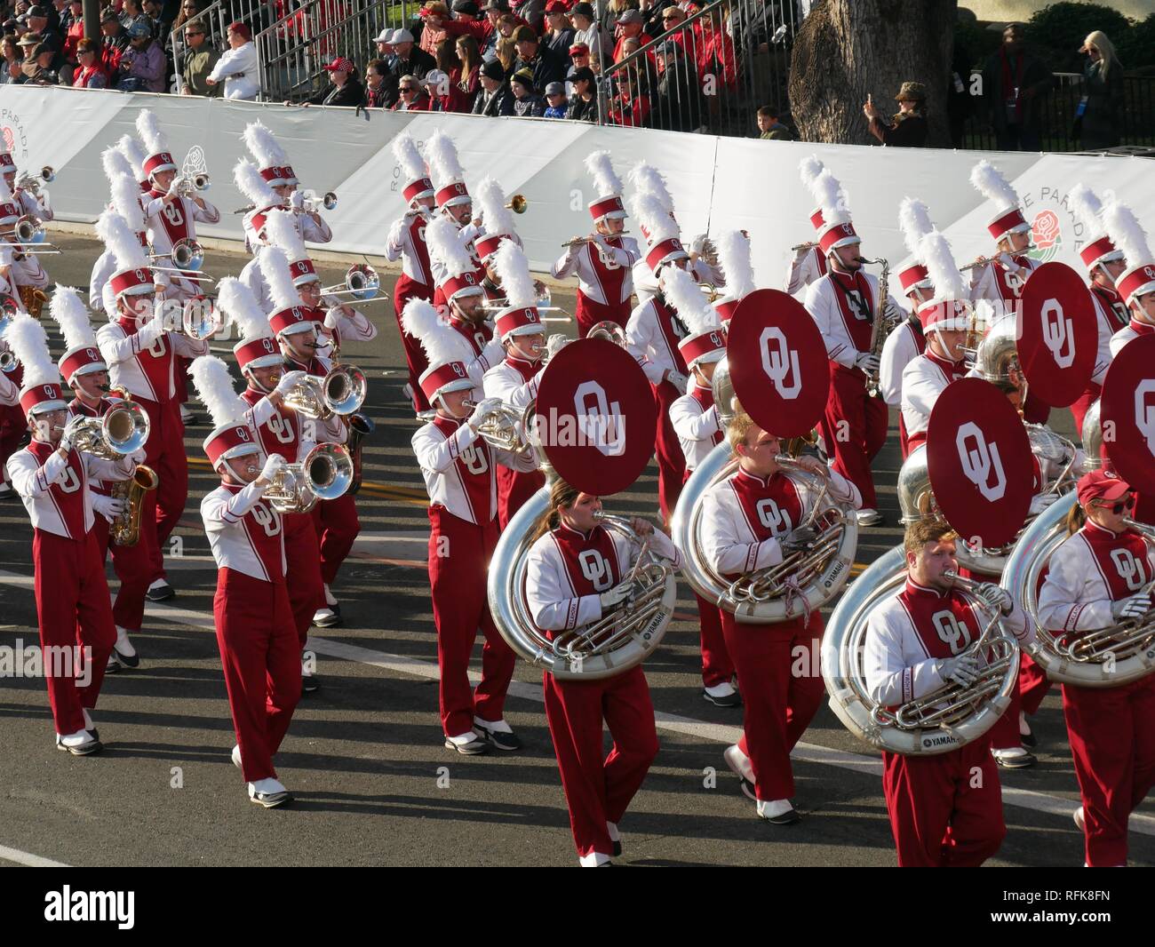 Pride parade float close up hi-res stock photography and images - Alamy
