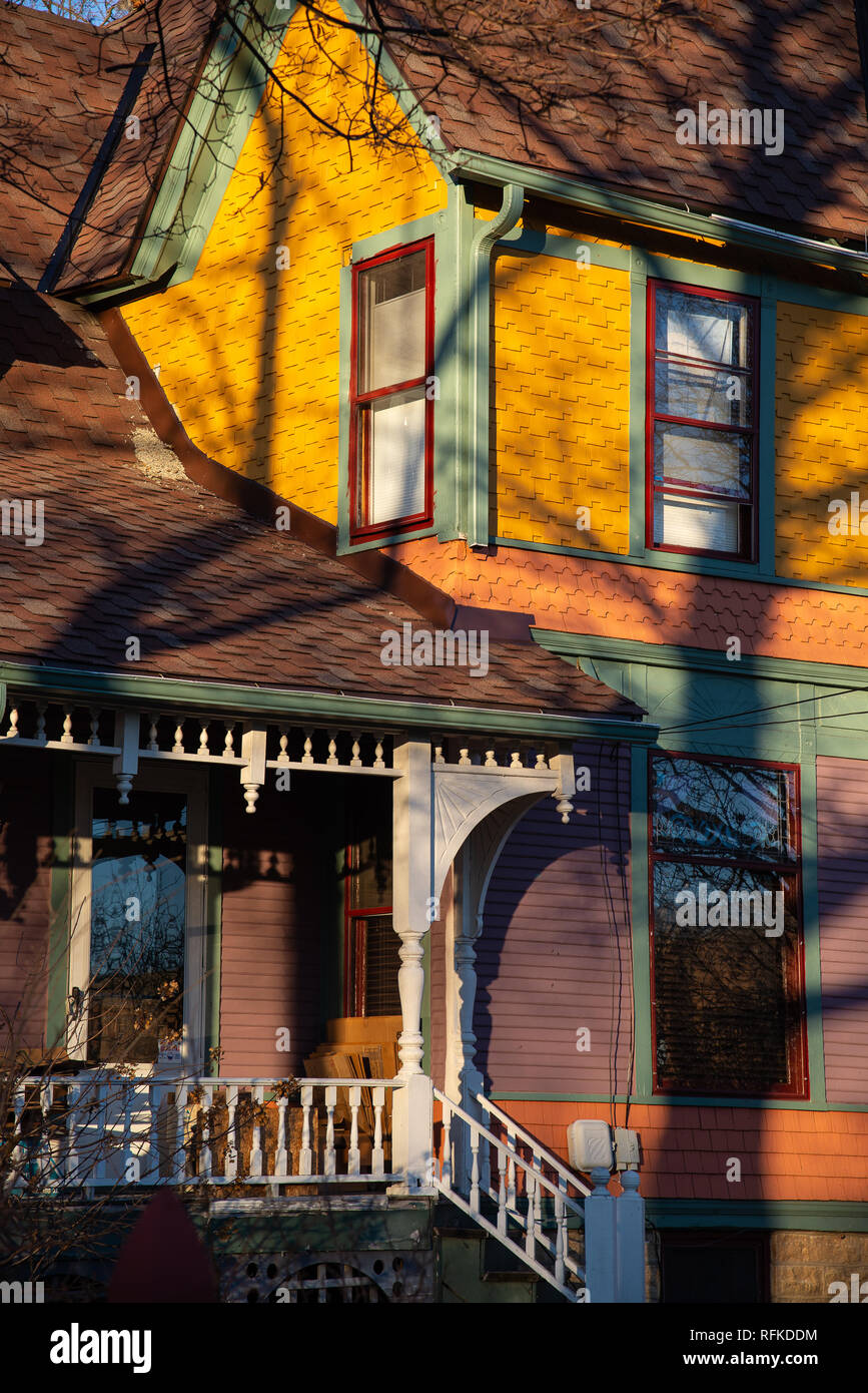 Victorian house painted lady hi-res stock photography and images - Alamy