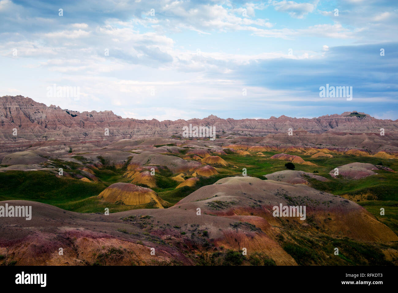 Eroding textures of the Badlands National Park South Dakota, Buffalo ...
