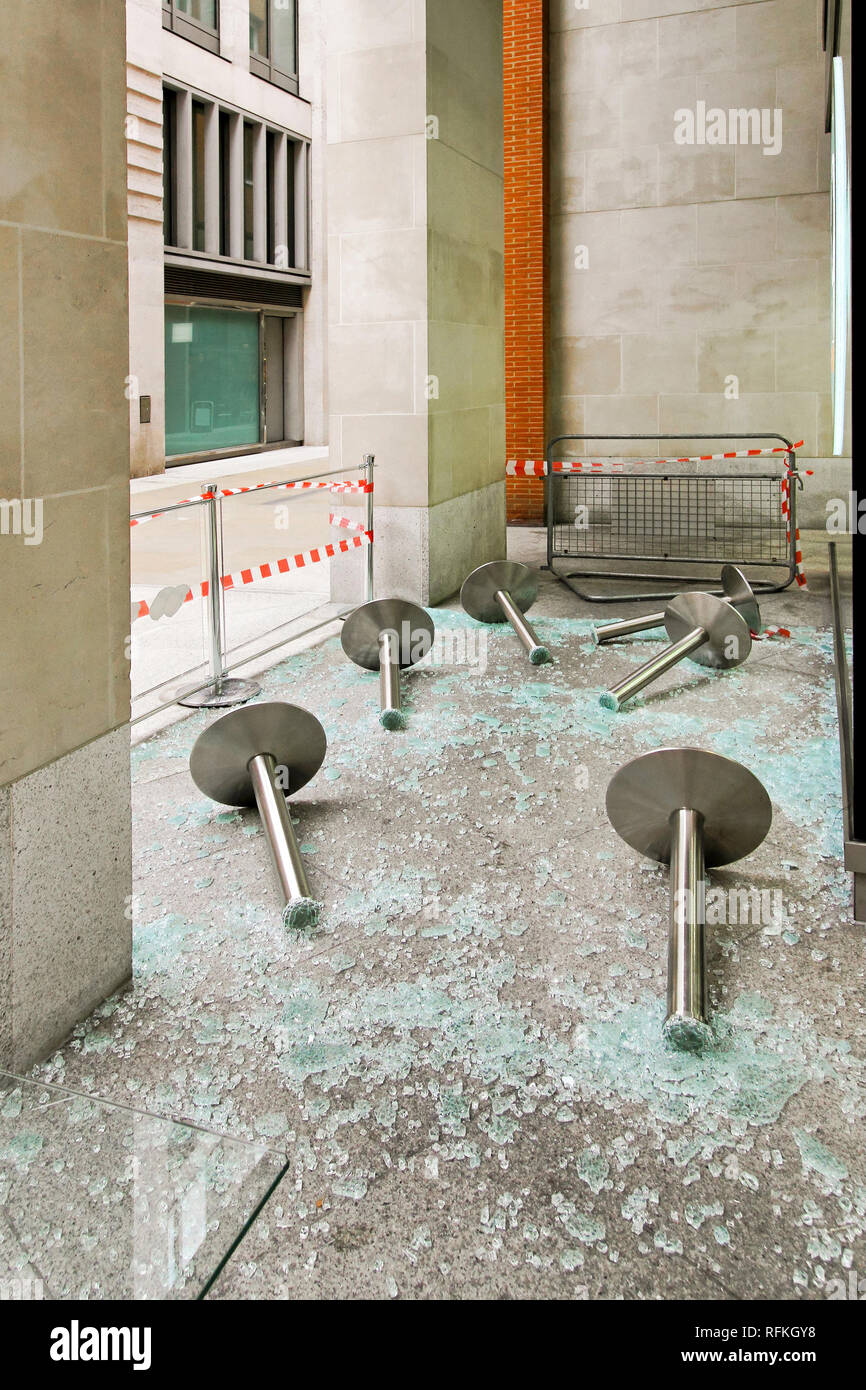 Property destruction hi-res stock photography and images - Alamy