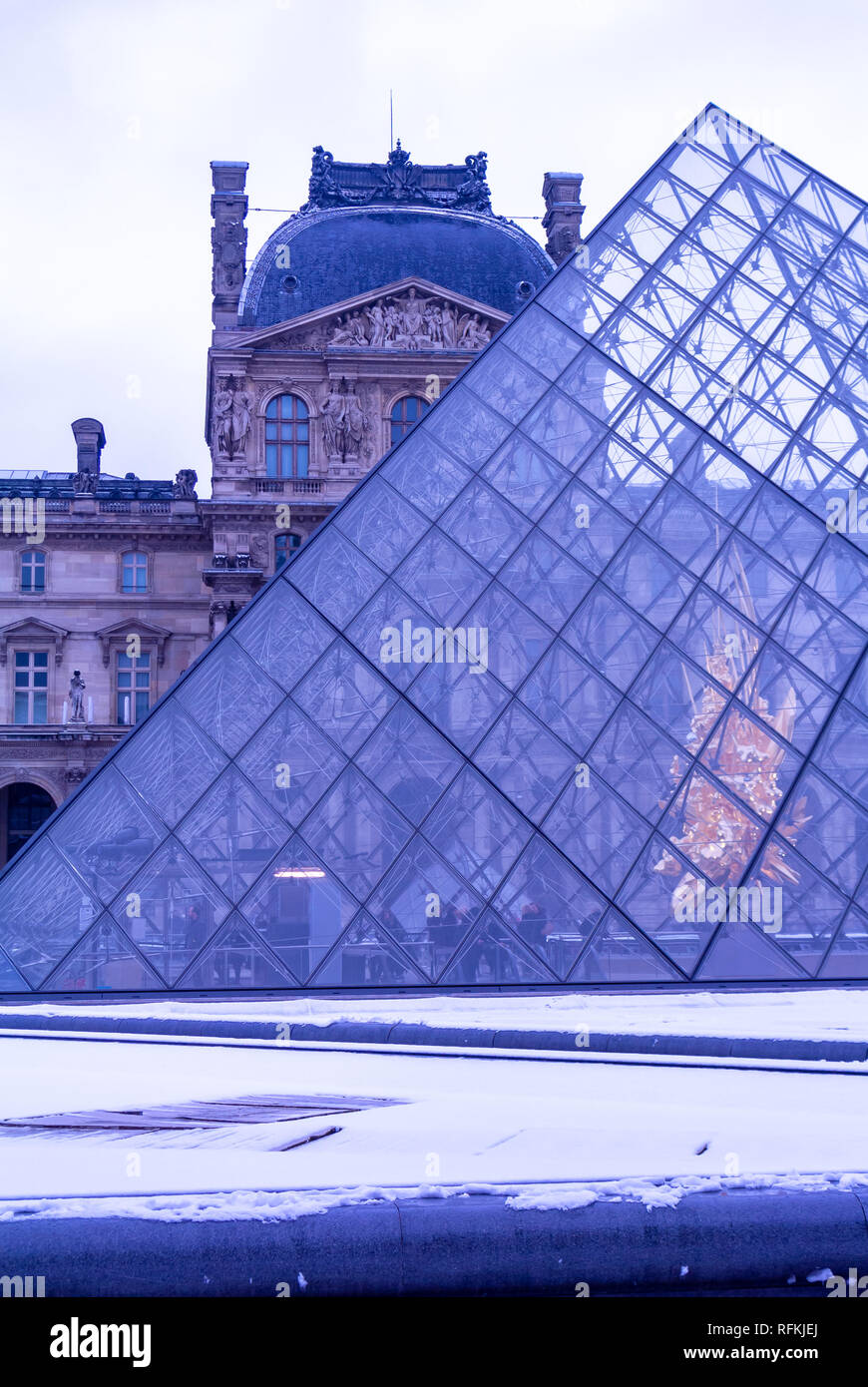 Under pyramid louvre museum hi-res stock photography and images - Alamy