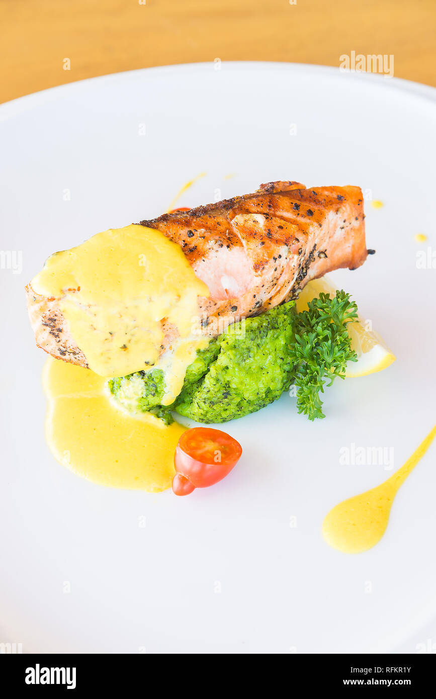Salmon meat steak hi-res stock photography and images - Alamy