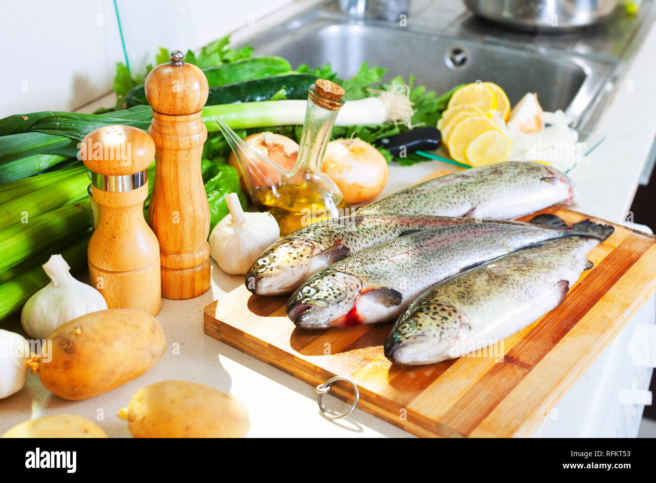 Fresh trout fish hi-res stock photography and images - Alamy