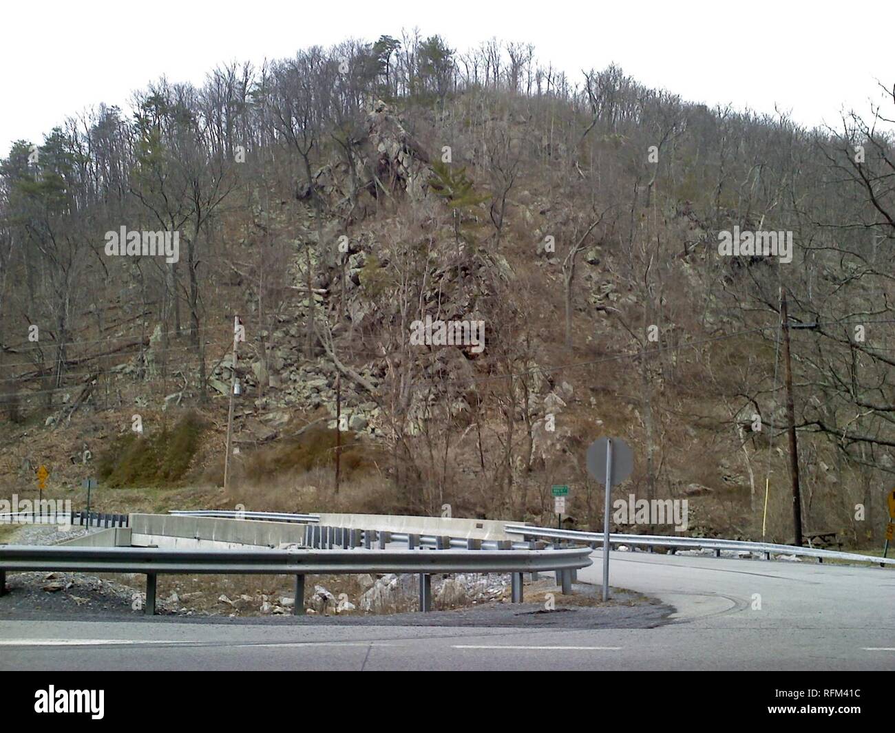 Shade gap hi-res stock photography and images - Alamy