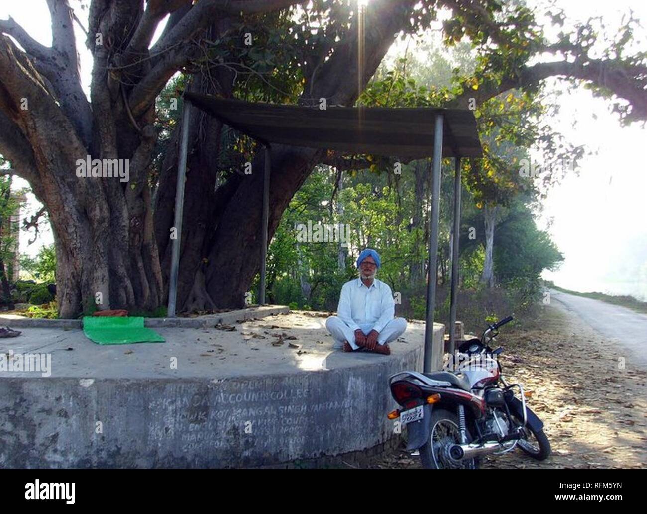 Ballowal Old Man Stock Photo - Alamy