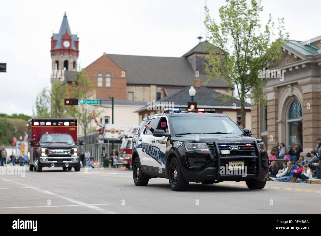 American police car parade hi-res stock photography and images - Alamy