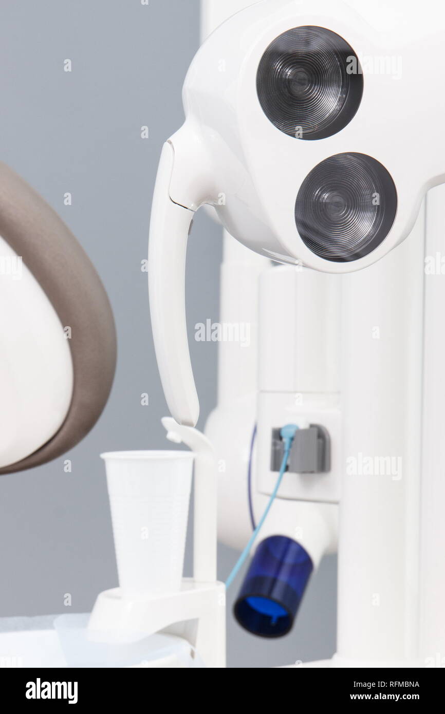 Dental radiography machine hi-res stock photography and images - Alamy