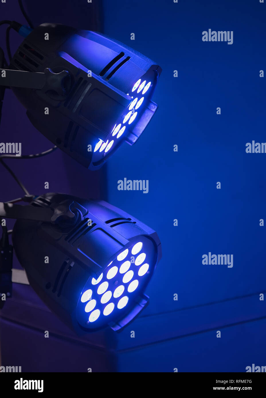 Professional performances hi-res stock photography and images - Alamy