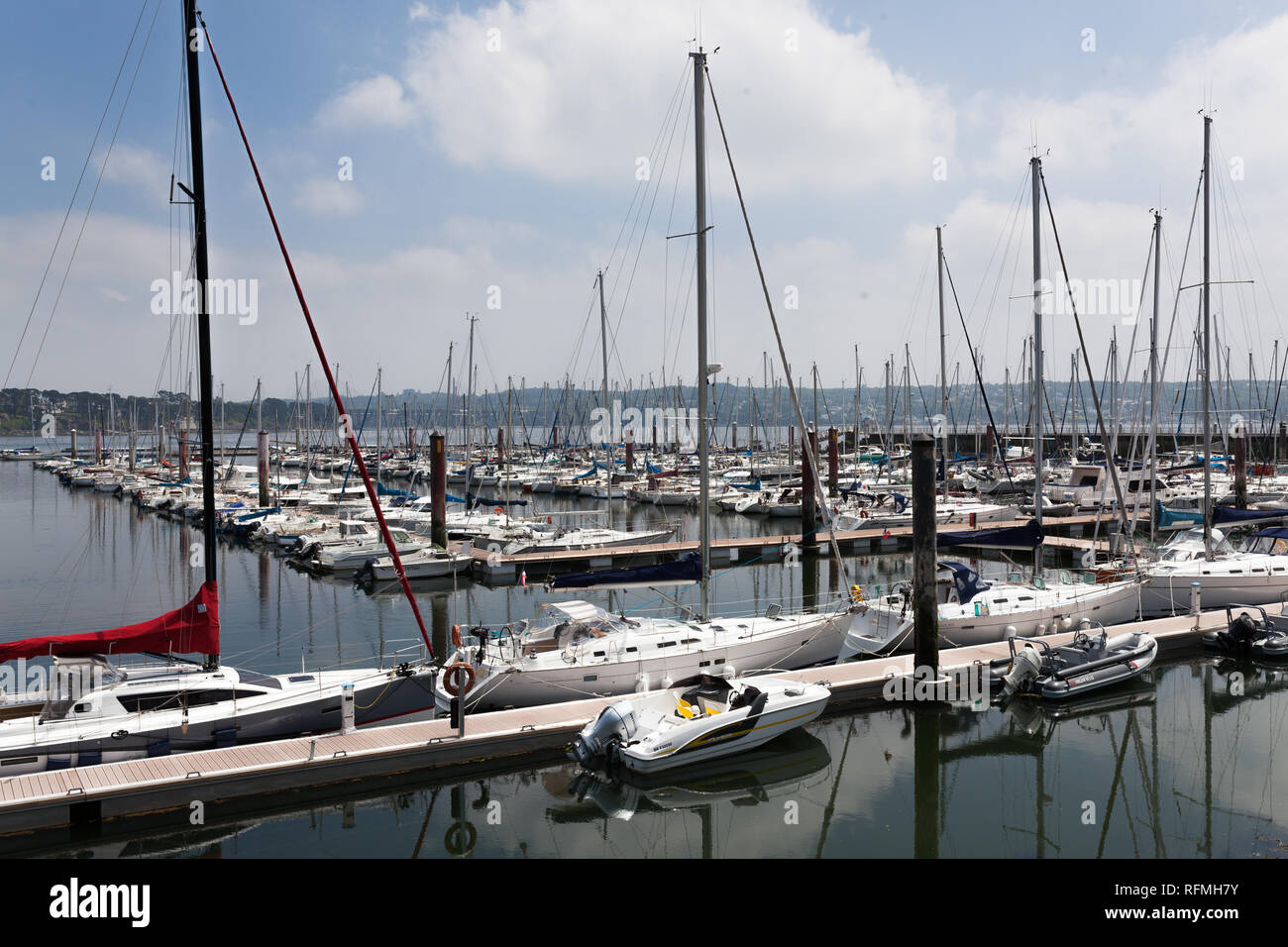 Brest harbour hi-res stock photography and images - Alamy