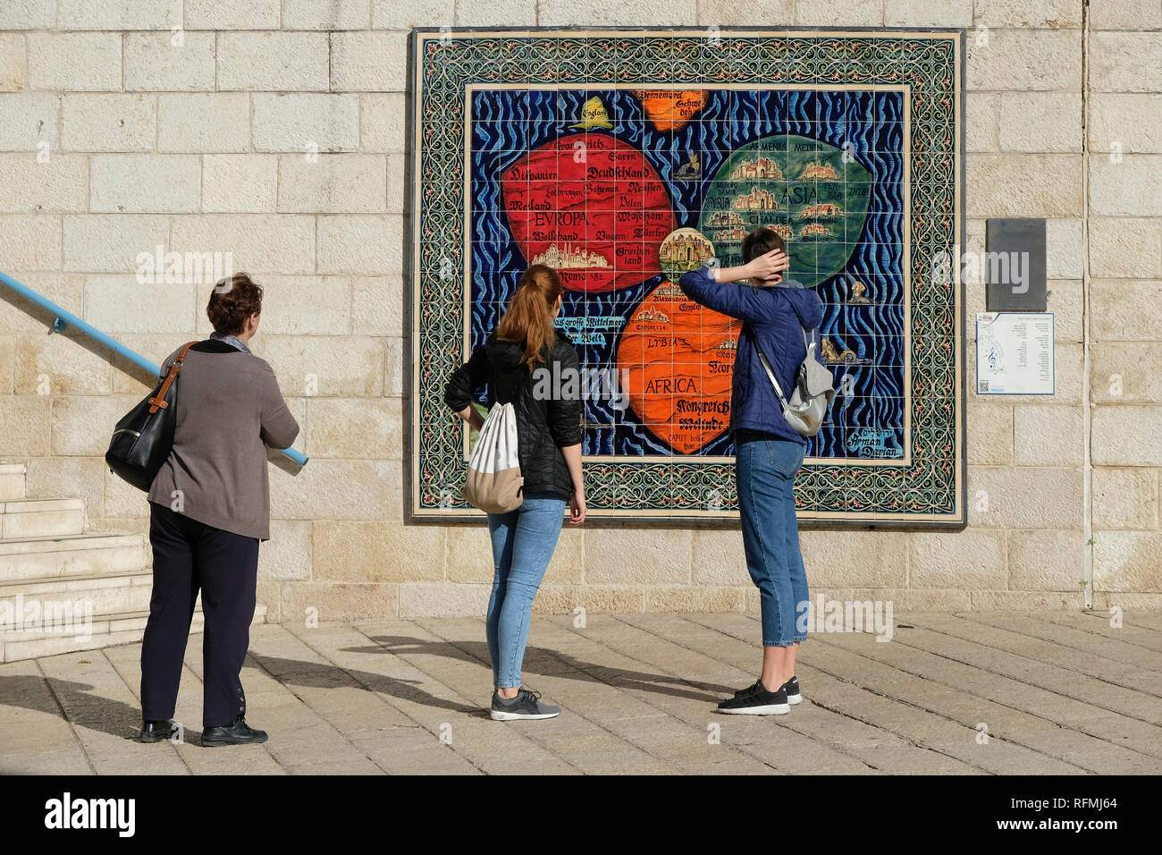 Tourist looking at a mosaic model by Armenian ceramicist Arman Darian ...