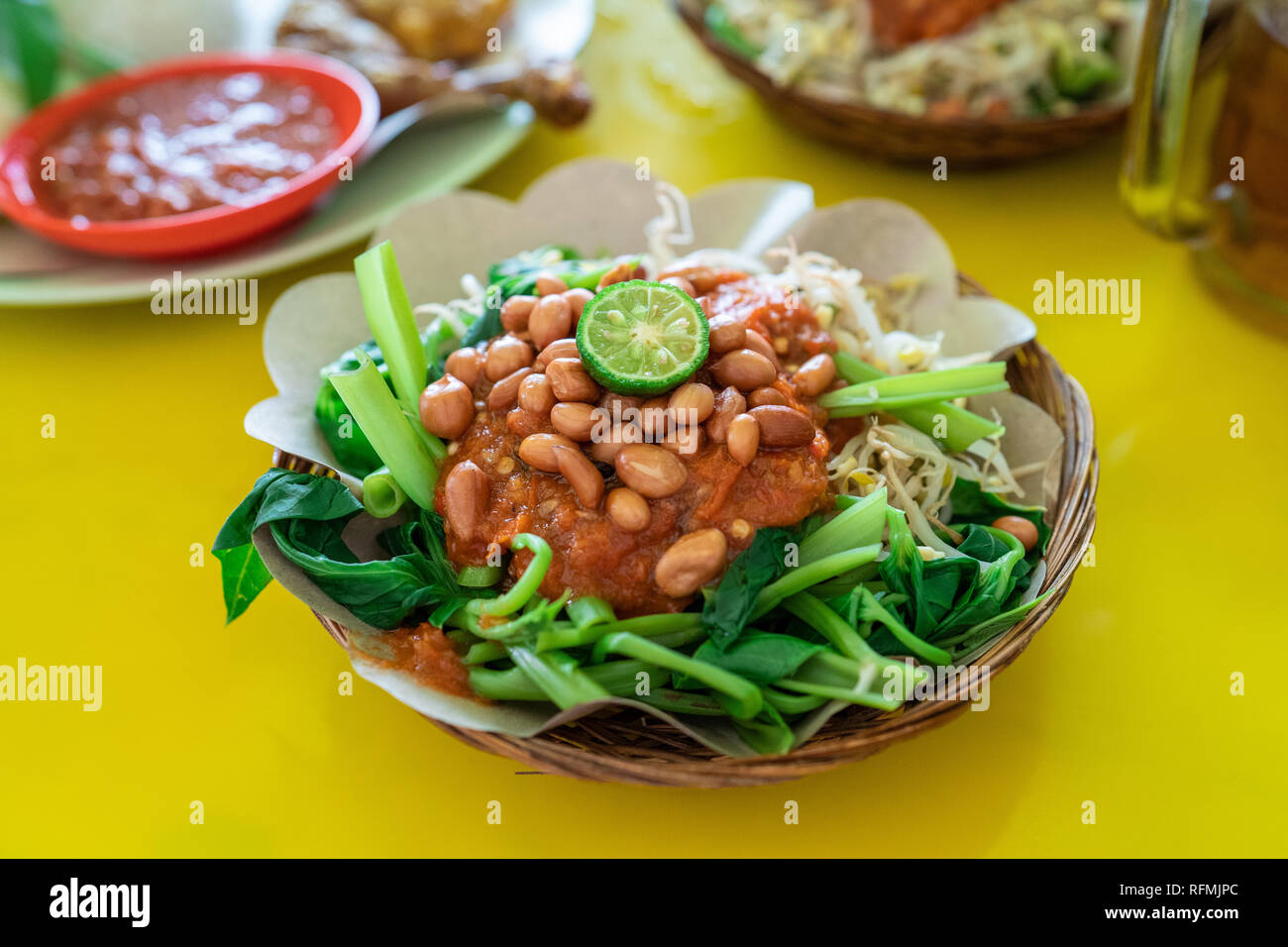 indonesian plecing kangkung with sambal Stock Photo - Alamy