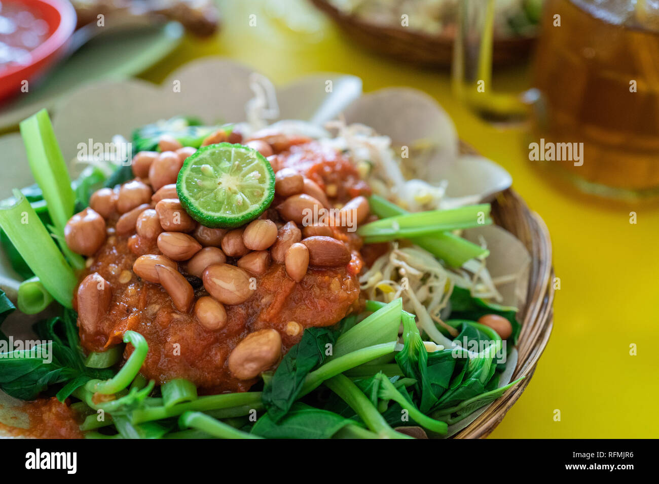 indonesian plecing kangkung dish Stock Photo - Alamy