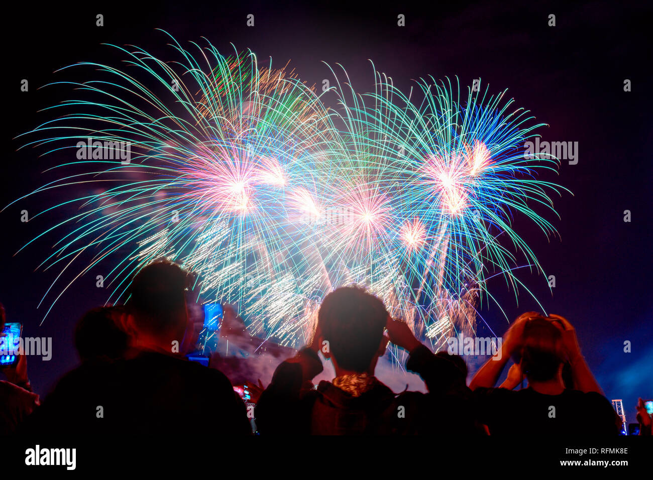 Cheerful crowd hi-res stock photography and images - Alamy