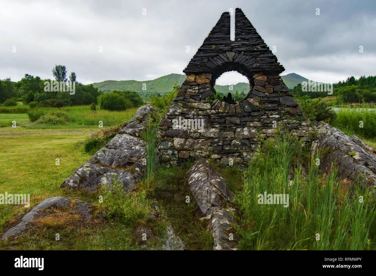 Rock Pyramid Structure Sneem Stock Photo - Alamy
