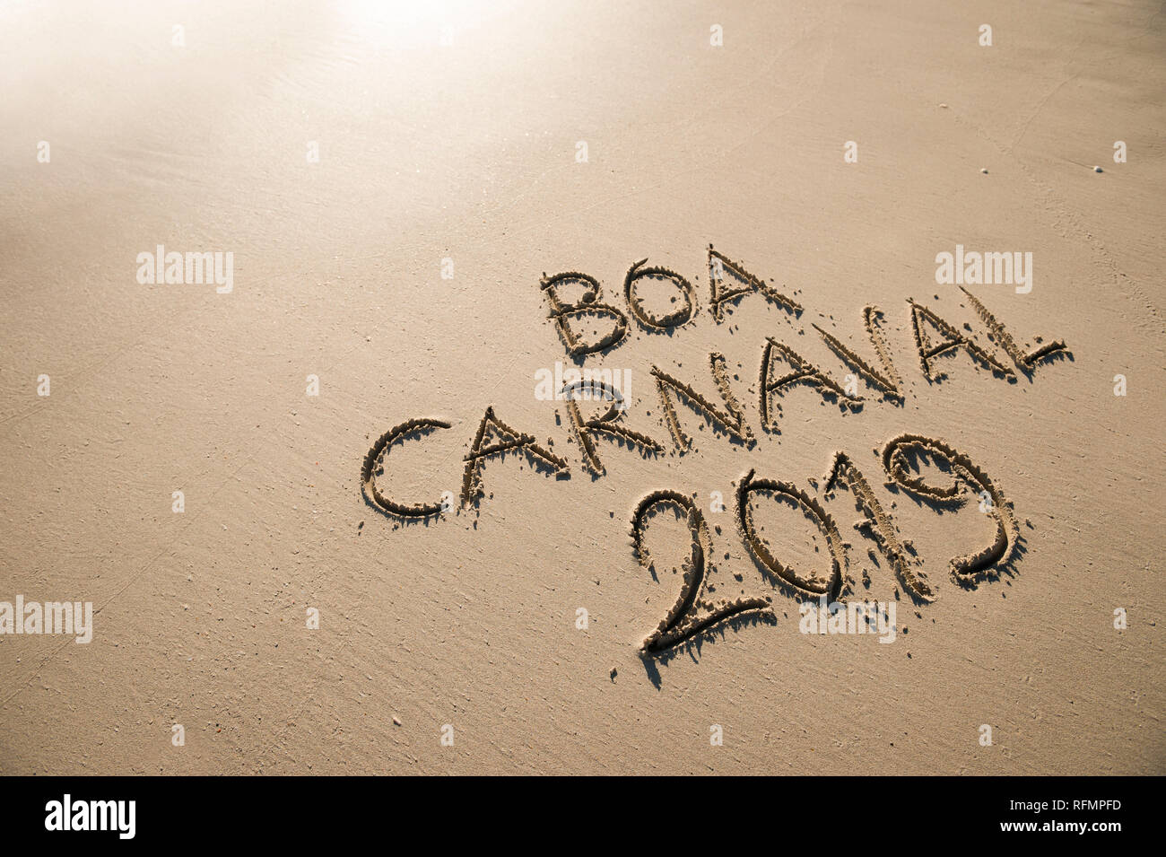 Boa Carnaval 2019 message, Portuguese for Happy Carnival, handwritten ...