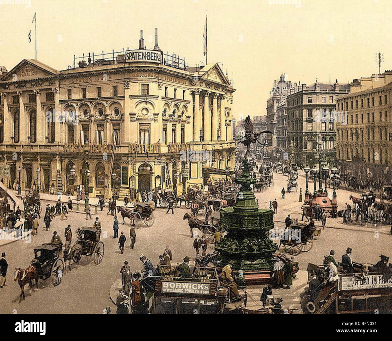 Piccadilly circus london 1910 hi-res stock photography and images - Alamy