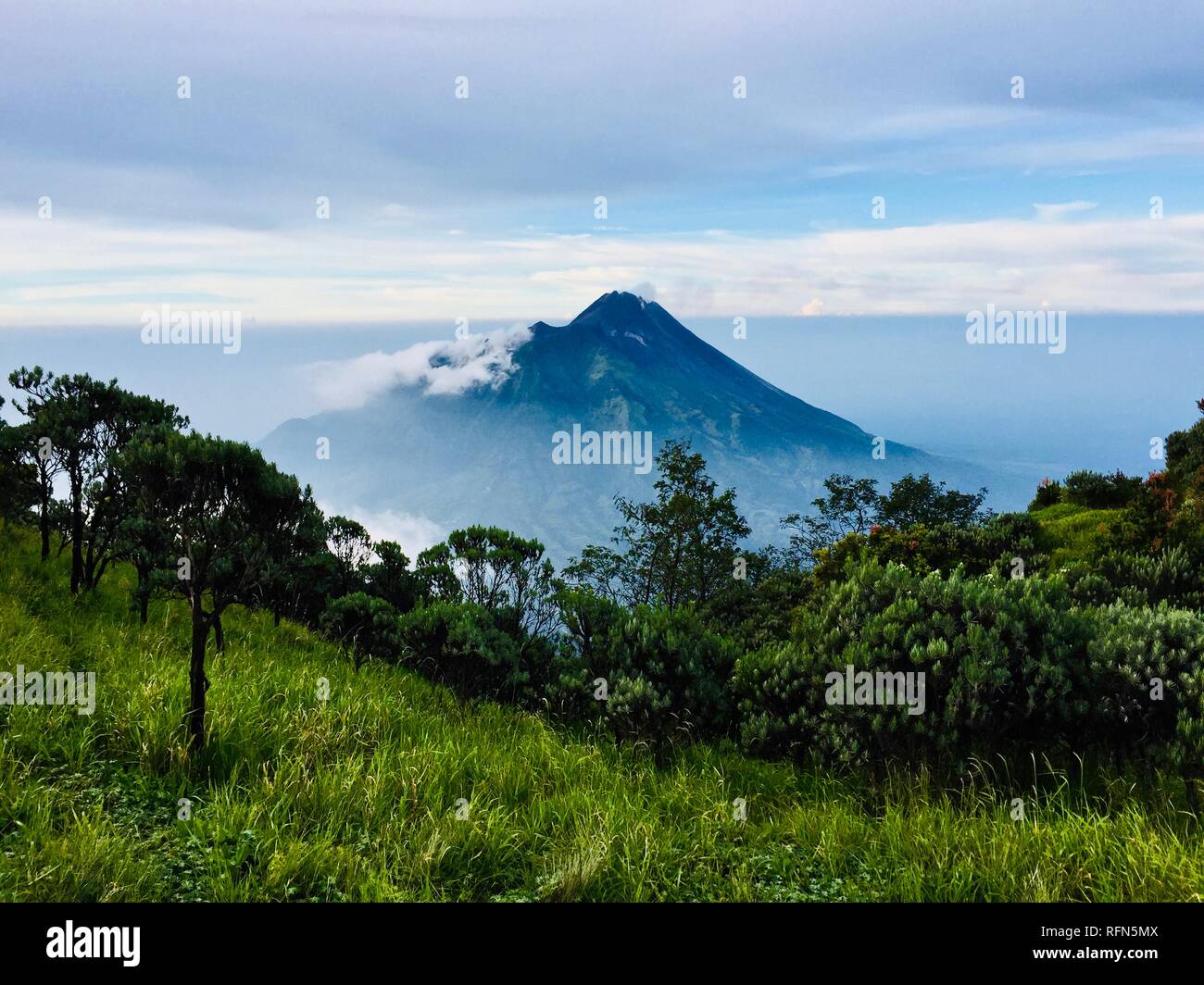 Ash cloud volcano mount merapi hi-res stock photography and images - Alamy