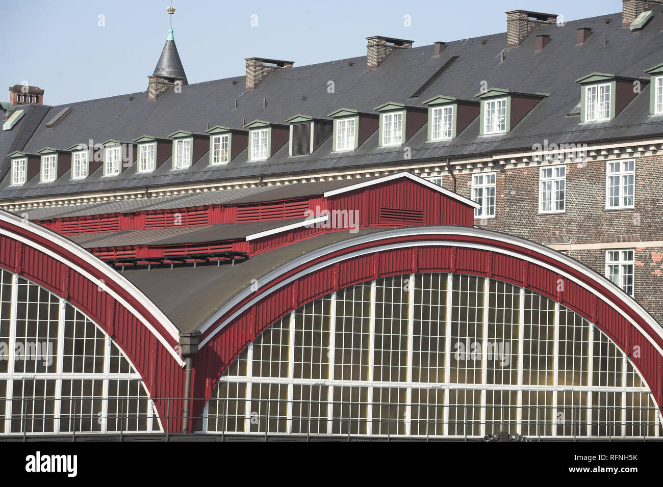 Train station in copenhagen Stock Photo - Alamy
