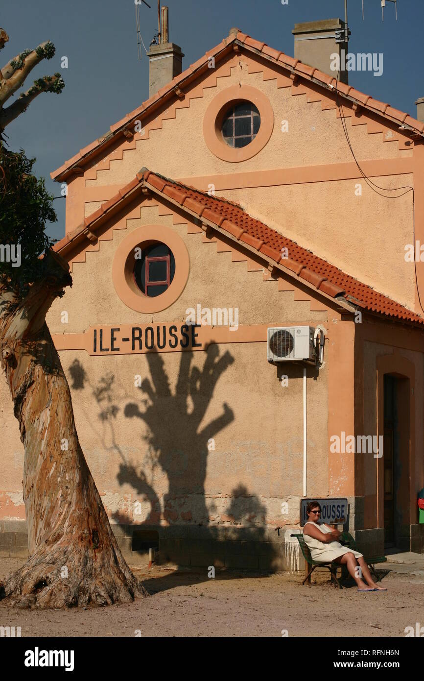 Ile rousse train hi-res stock photography and images - Alamy