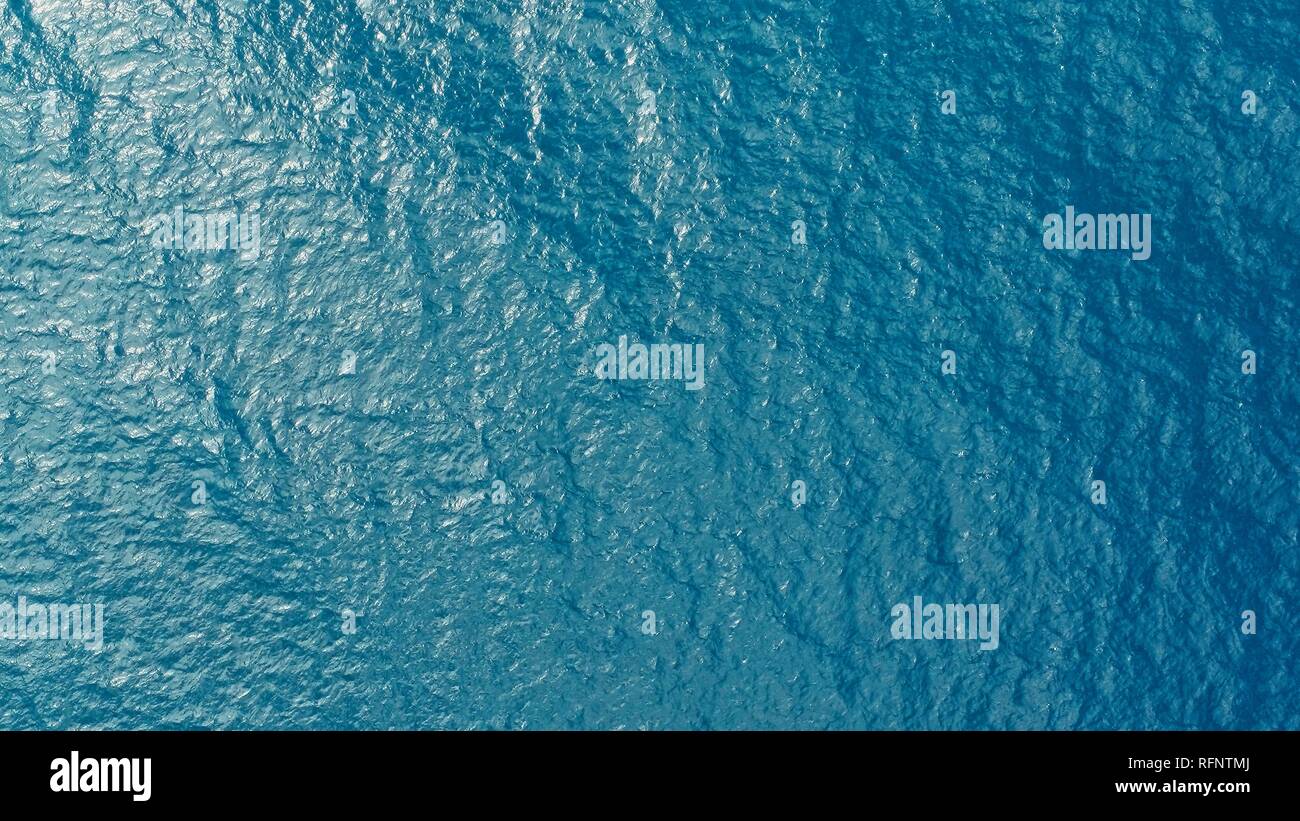 Looking down ocean waves roll hi-res stock photography and images - Alamy