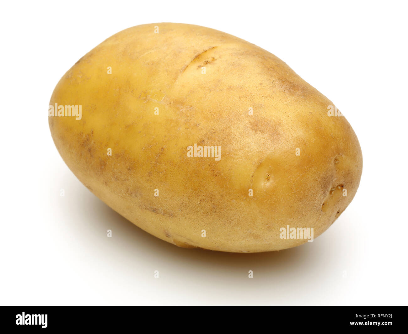 Fresh whole potato isolated on white background Stock Photo - Alamy