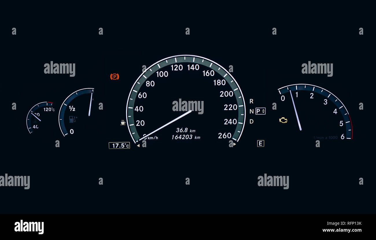 Modern car or automobile dashboard panel. Car HUD Speedometer ...