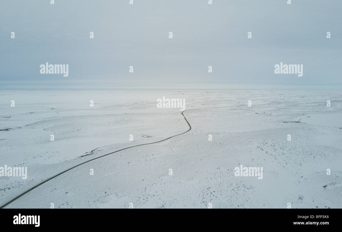 Tuktoyaktuk ice road hi-res stock photography and images - Alamy