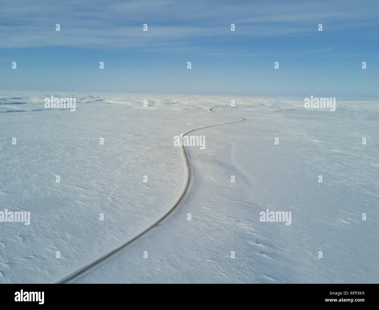 Tuktoyaktuk ice road hi-res stock photography and images - Alamy