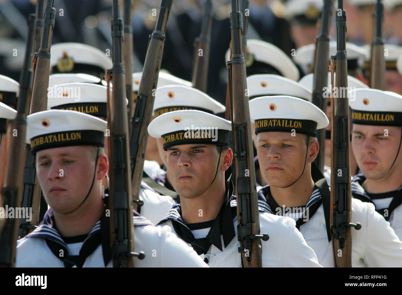 Wachbataillon (Guard battalion) of the German Bundeswehr, airport ...
