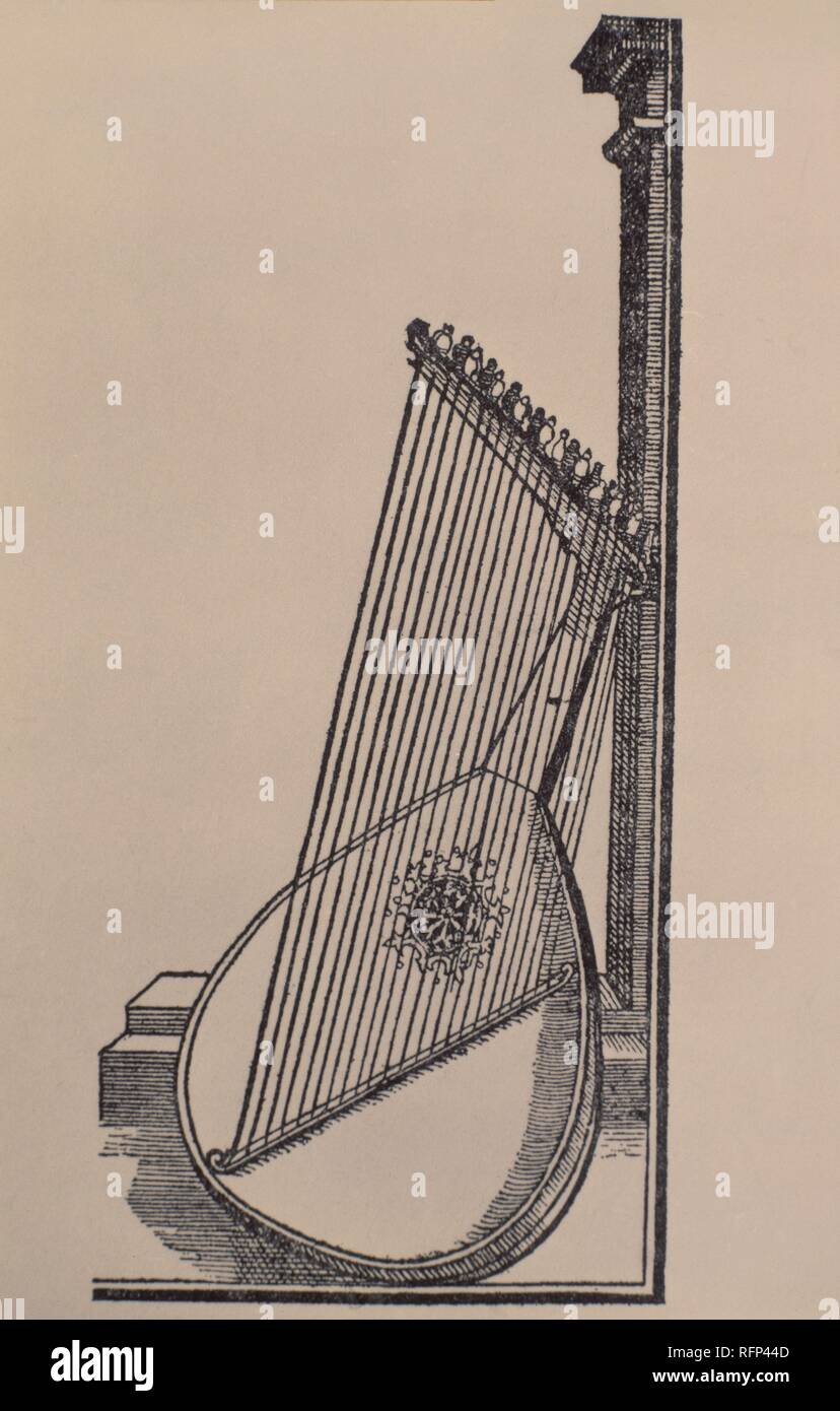 Harp violin hi-res stock photography and images - Alamy
