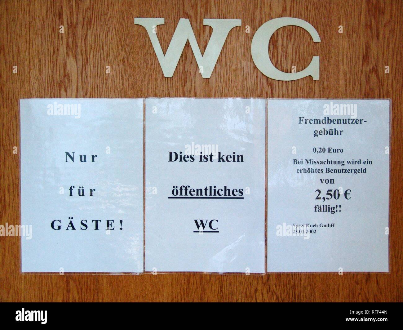 Restroom, sign no public toilet, only for guests Stock Photo - Alamy