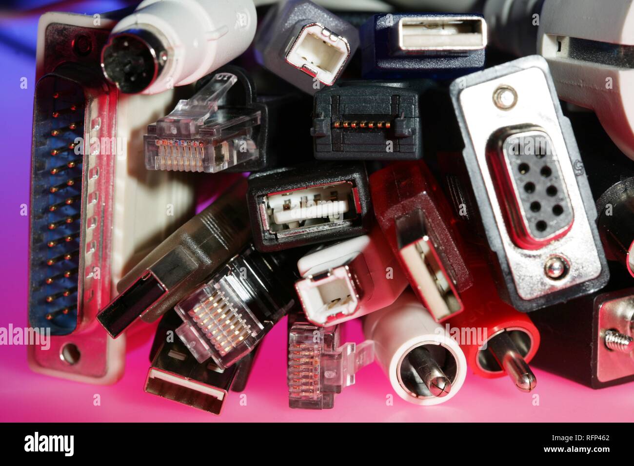 Different cables and plugs for electronical hardware and computer Stock ...