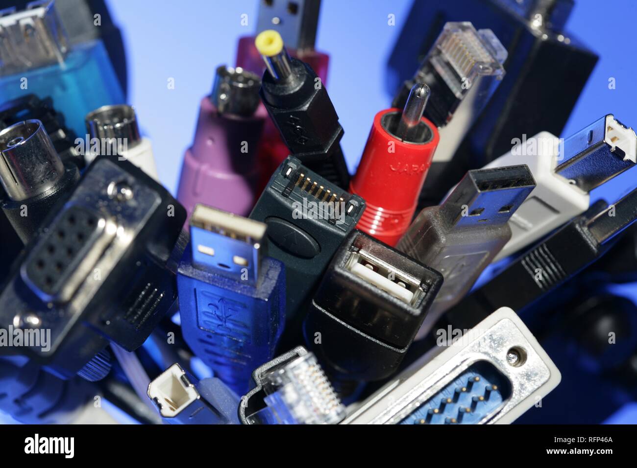 Different cables and plugs for electronical hardware and computer Stock ...