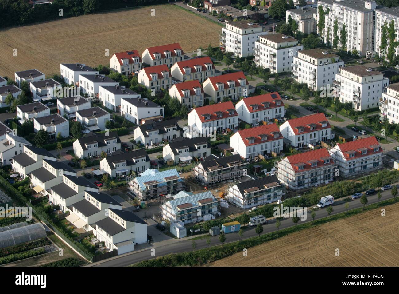 Private homes, row houses, Cologne, North Rhine-Westphalia, Germany ...