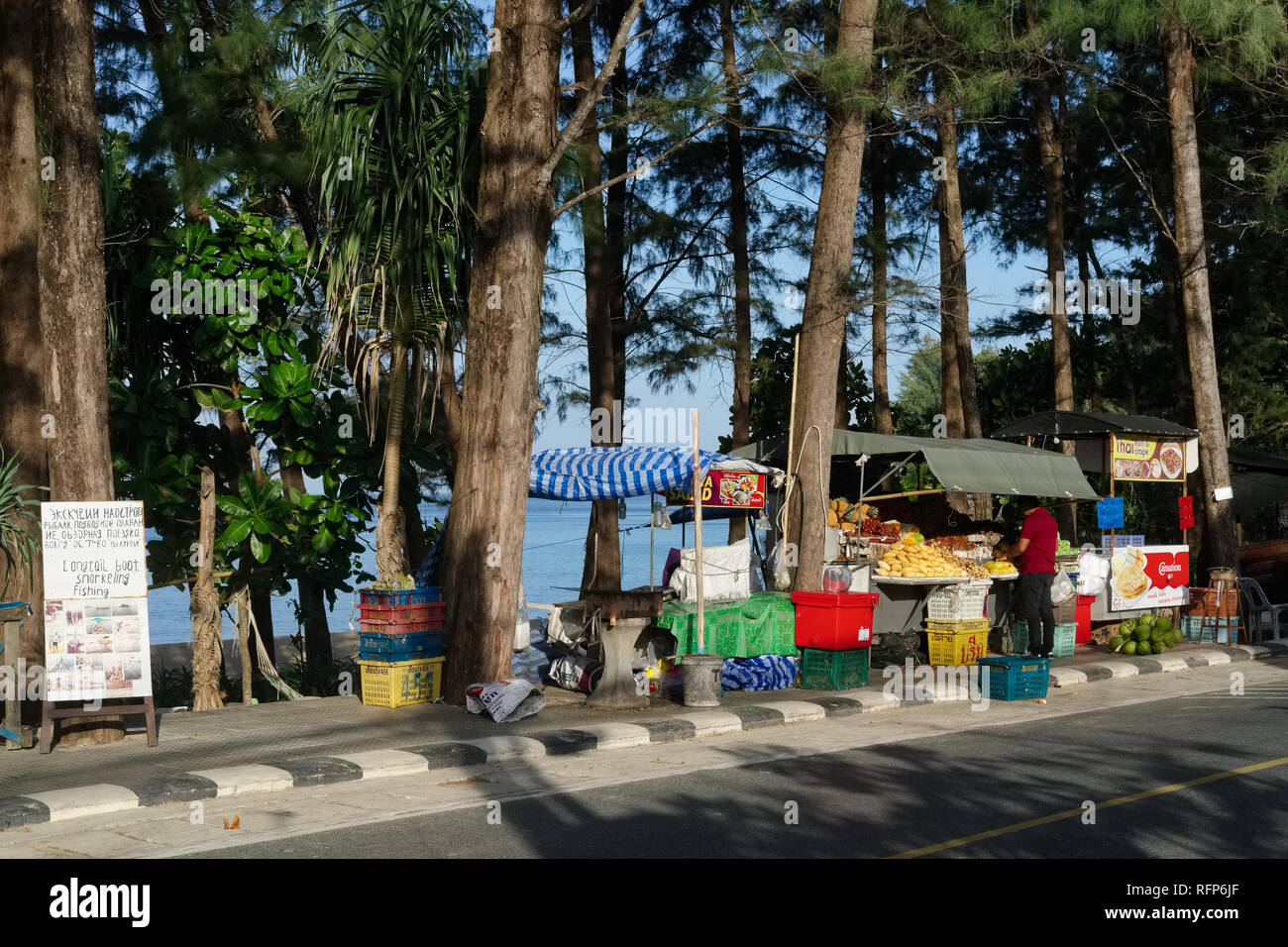 Beach food stalls hi-res stock photography and images - Alamy