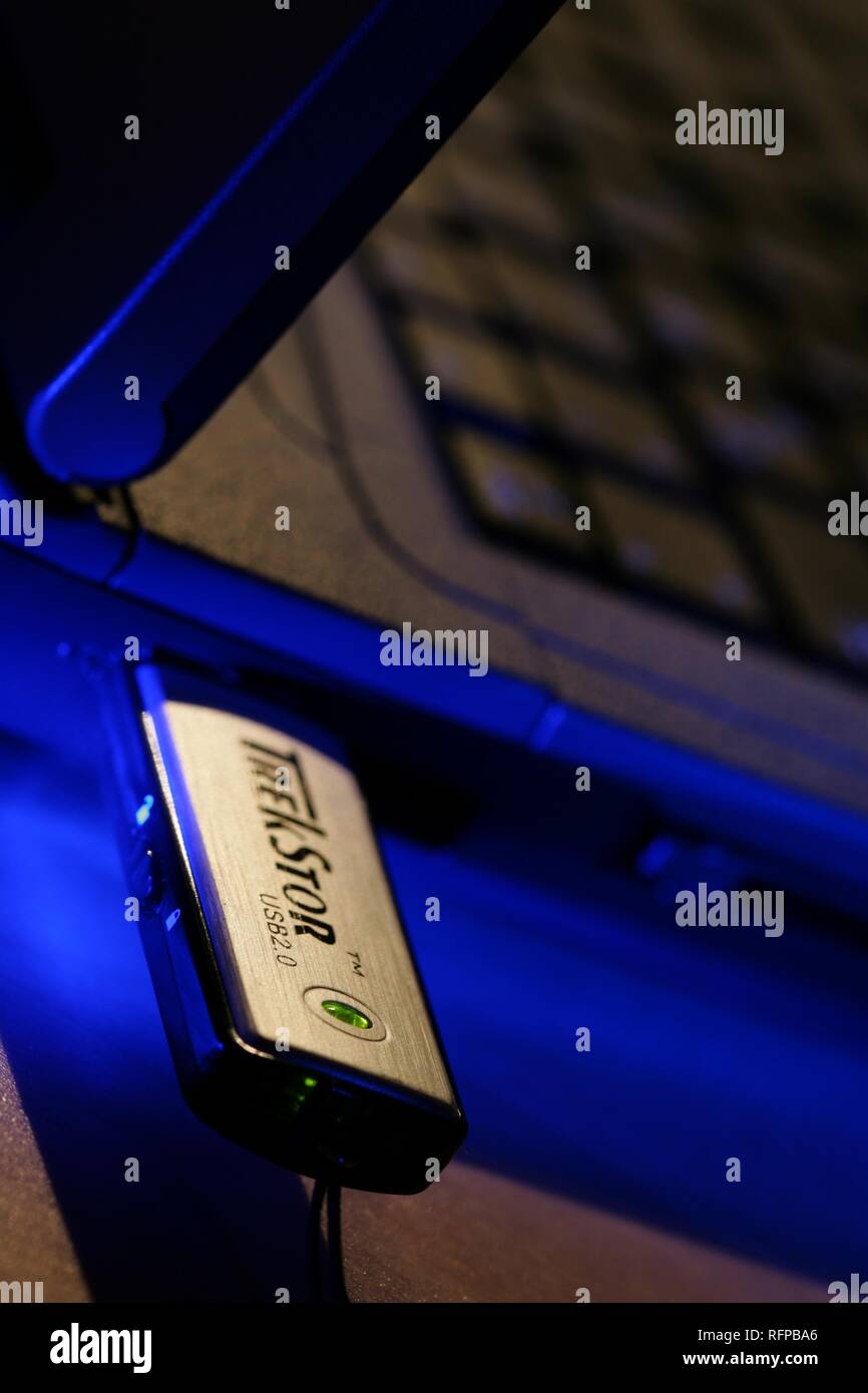 Mobiler bus hi-res stock photography and images - Alamy