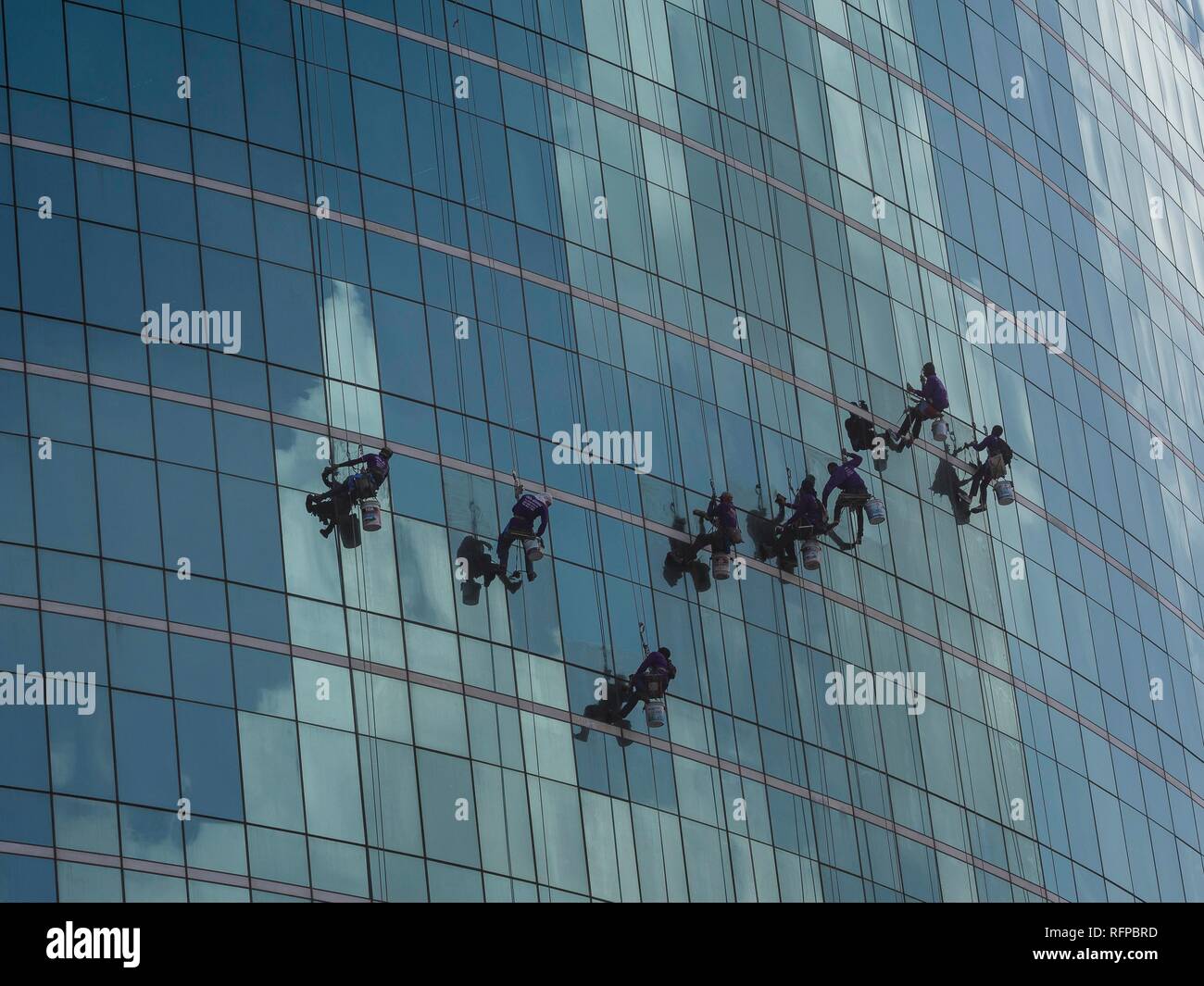 Skyscraper Window Cleaner Stock Photos & Skyscraper Window Cleaner ...