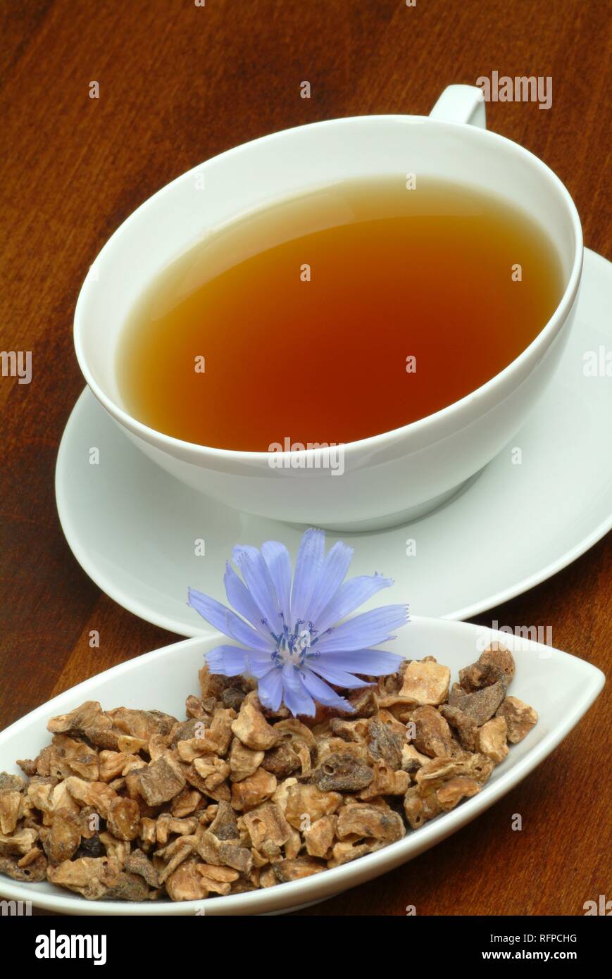 Cup chicory tea flowers hi-res stock photography and images - Alamy