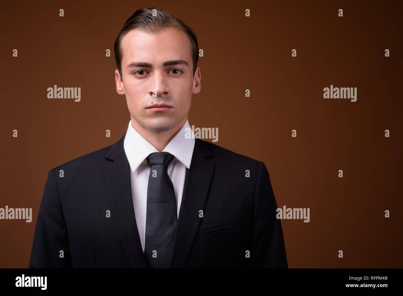 Business men face to face hi-res stock photography and images - Alamy