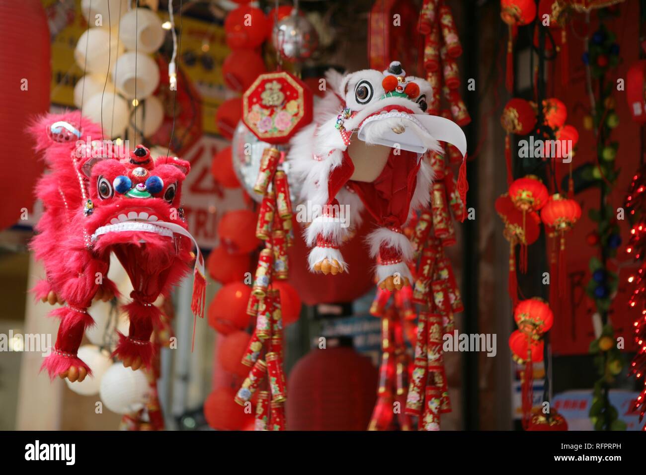 Chinese souveniers hi-res stock photography and images - Alamy