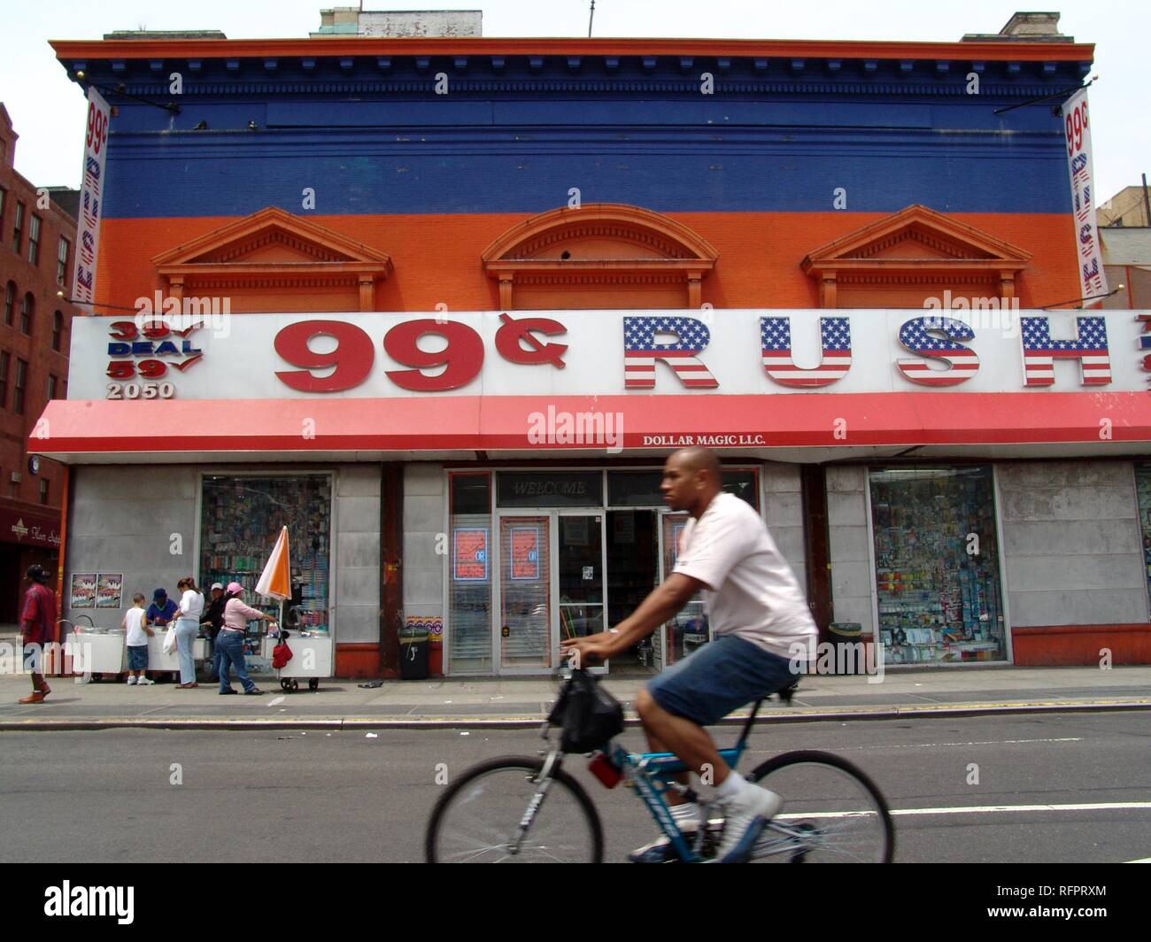 USA, United States of America, New York City: Harlem, 125th Street ...