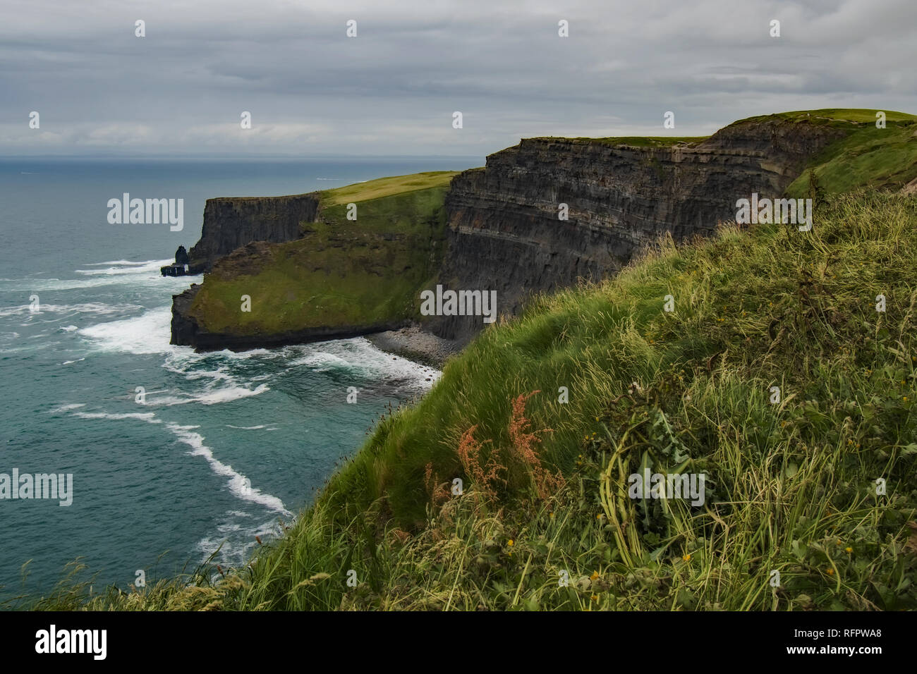 Cliffs of Moher Irish Coast Stock Photo - Alamy