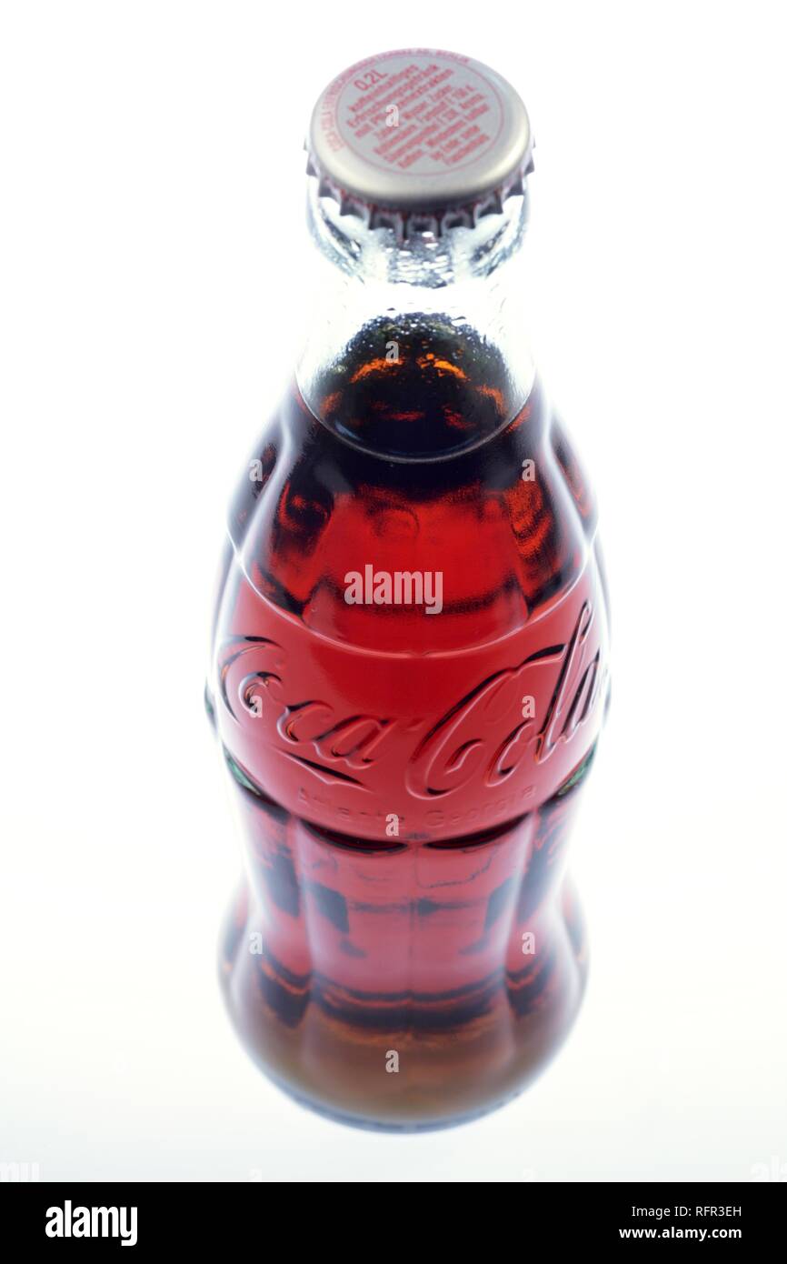 Classic coca cola bottle hi-res stock photography and images - Alamy