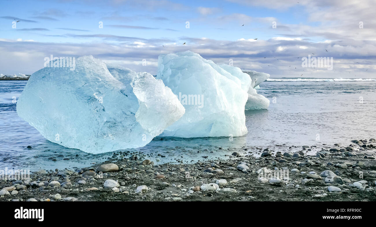 Black lava sand beach hi-res stock photography and images - Alamy